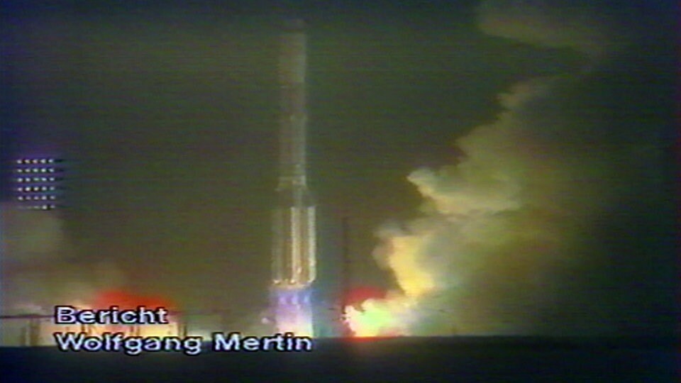 Aktuelle Kamera: Start der sowjetischen Raumstation "Mir" | MDR.DE