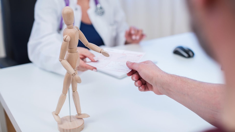 Arztbesuch in der Arbeitszeit: Was ist erlaubt und was nicht? Arztbesuch in der Arbeitszeit: Was ist erlaubt und was nicht?