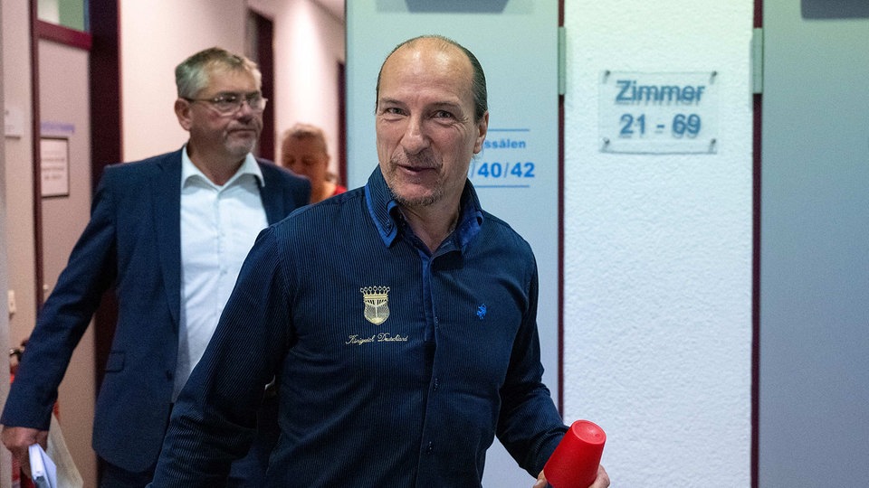 Revision nach Haft-Urteil: "Reichsbürger" Peter Fitzek will neuen Prozess