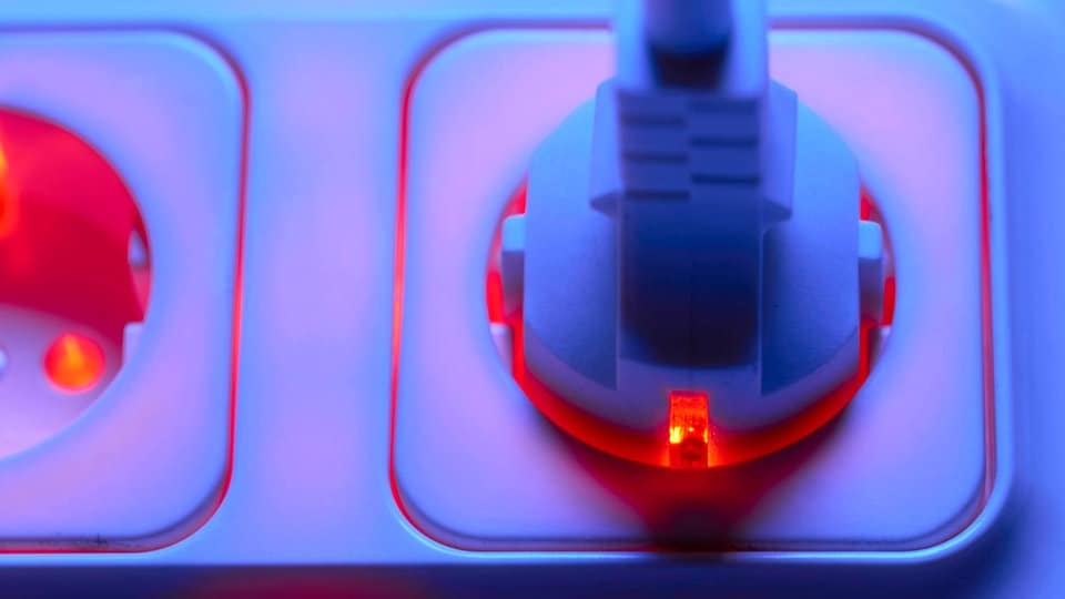 Nettostromerzeugung: Wie viel Erneuerbare Energie kommt aus der ...