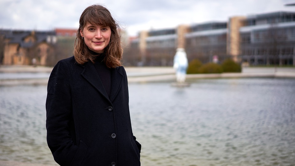 Volontärin Carolin Büscher | MDR.DE