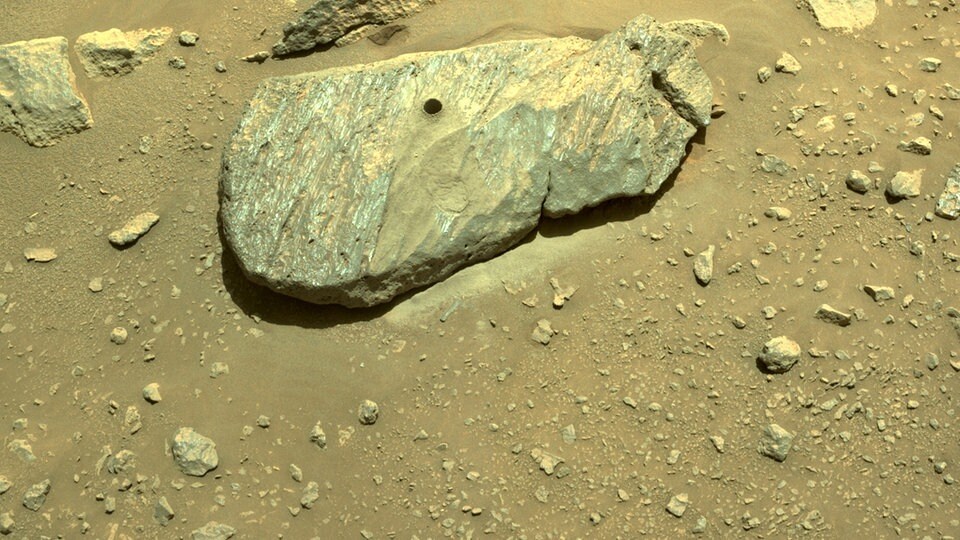 Mars: Bohrung geglückt, Gesteinsprobe eingetütet, dank Optik aus Jena ...